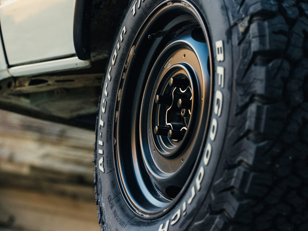 16" Alloy Wheel - Mobelwagen Interceptor [Bus & Vanagon] – GoWesty