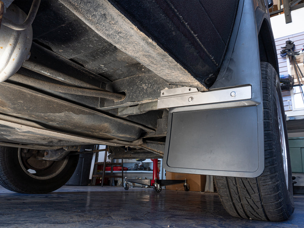 Mud Flap - Front Right [Vanagon] | 251-821-810-GR | GoWesty